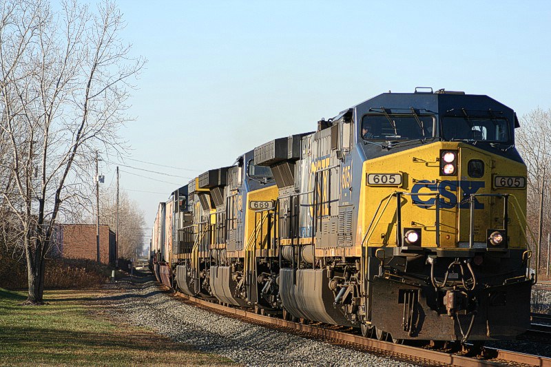 CSX 605